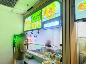 MAGIC FOOD POINT｜スワンナプーム空港のフードコートで安くて美味しいタイ料理 | 日々のくらしと旅のこと